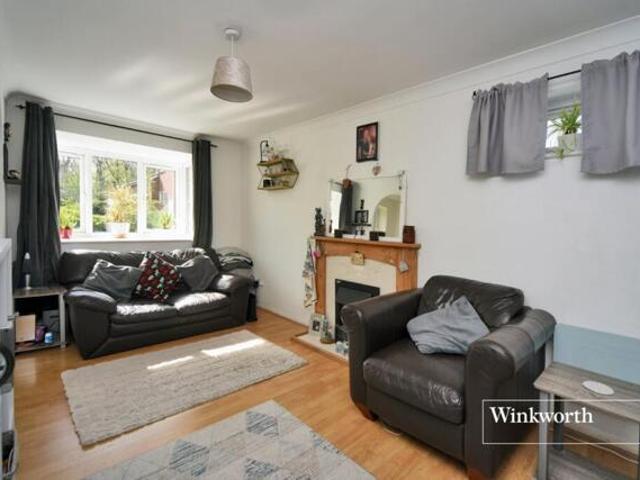 1 Bedroom Shared Living/roommate Surrey Greater London 99277899