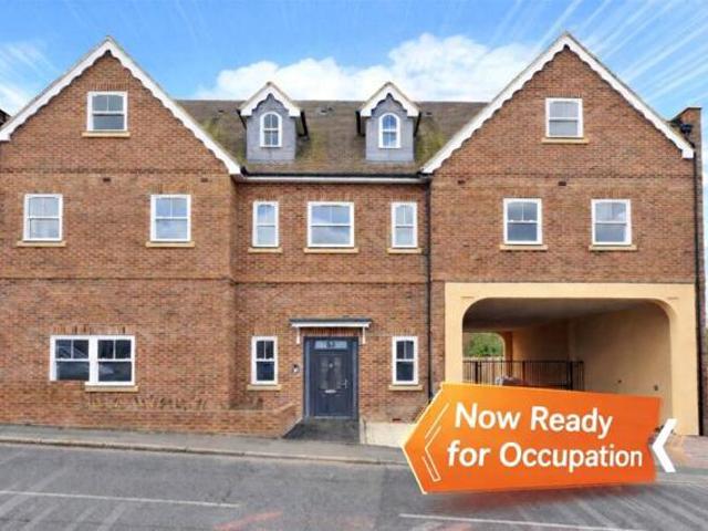 1 Bedroom Shared Living/roommate Surrey Greater London 101678159