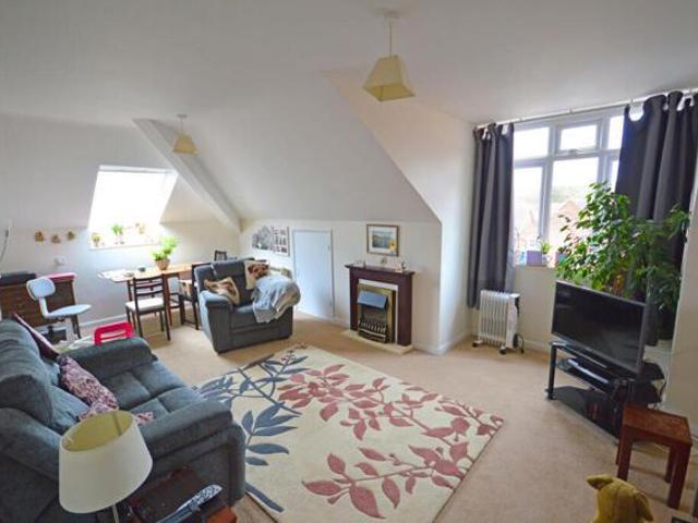 1 Bedroom Shared Living/roommate Surrey Surrey 100132686