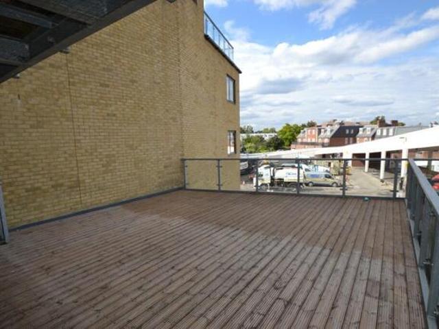 1 Bedroom Shared Living/roommate Surrey Surrey 100855149
