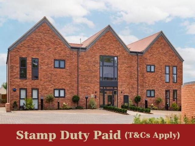1 Bedroom Shared Living/roommate Saffron Walden Essex LS99895284