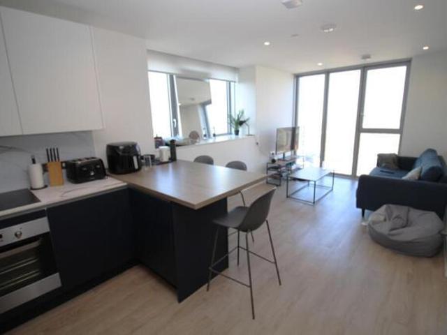 1 Bedroom Shared Living/roommate Salford Salford 98864742