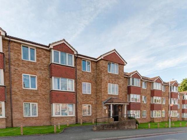 1 Bedroom Shared Living/roommate Seaford East Sussex 98864845