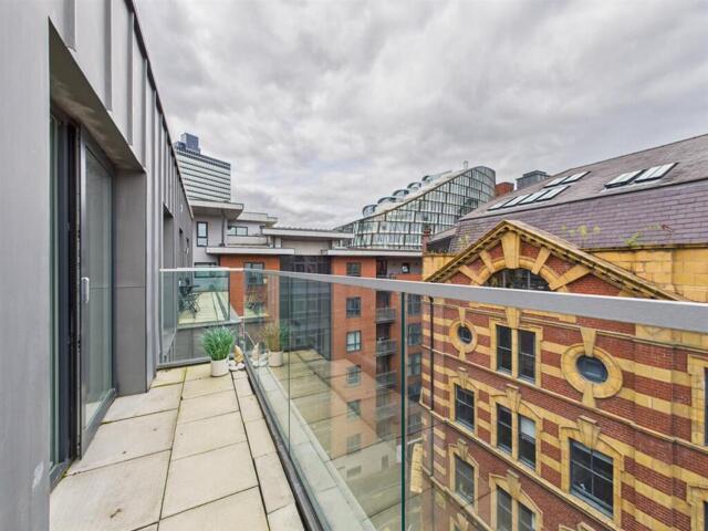 1 Bedroom Shared Living/roommate Simpson Street Simpson Street LS99437264