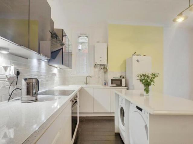 1 Bedroom Shared Living/roommate Southend On Sea Southend on Sea 99523505