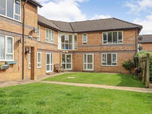 1 Bedroom Shared Living/roommate Southwater West Sussex LS101678826