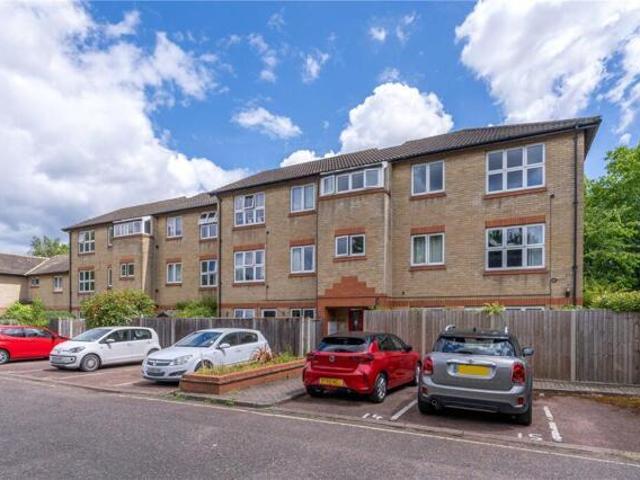 1 Bedroom Shared Living/roommate Twickenham Greater London 101676890