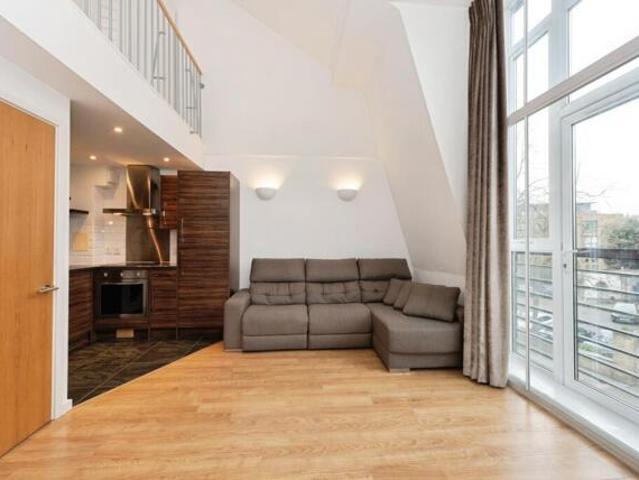 1 Bedroom Shared Living/roommate Twickenham Greater London LS100988124