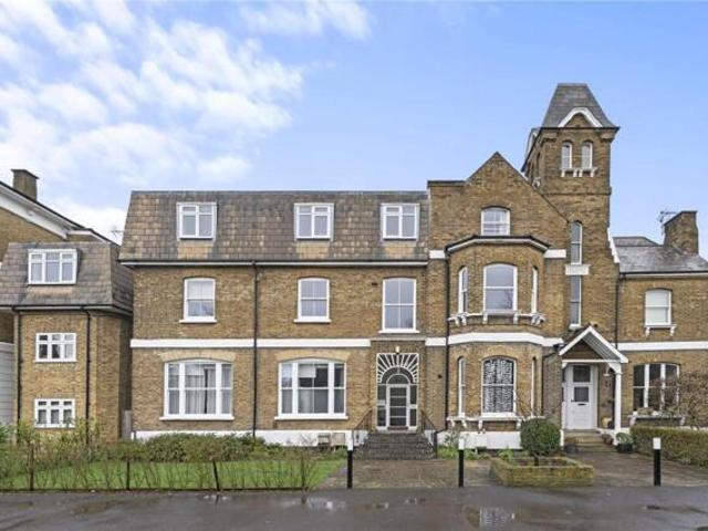 1 Bedroom Shared Living/roommate Teddington Greater London 101797070