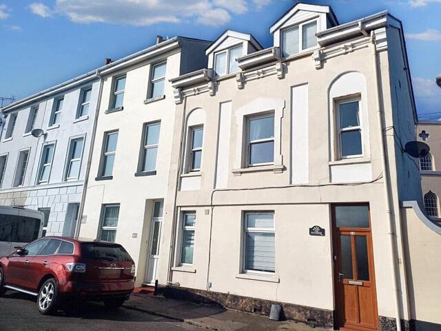 1 Bedroom Shared Living/roommate Teignmouth Devon 100825091