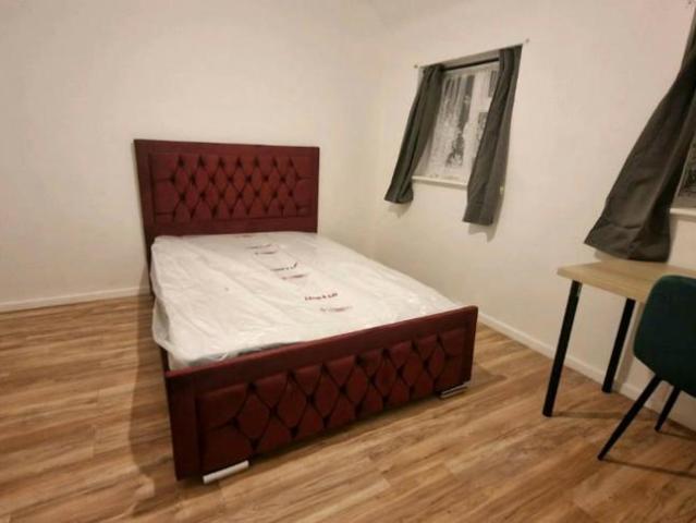 1 Bedroom Shared Living/roommate Uxbridge Uxbridge LS99828488