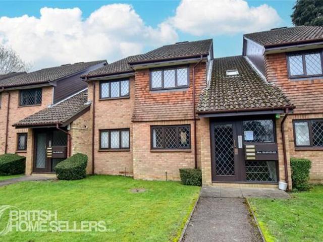 1 Bedroom Shared Living/roommate Watford Hertfordshire LS99523394