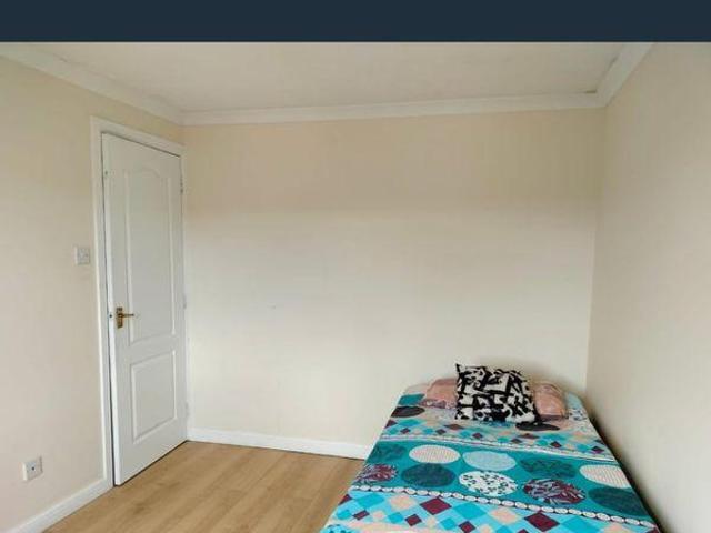1 Bedroom Shared Living/roommate West Lothian Scotland LS97419698