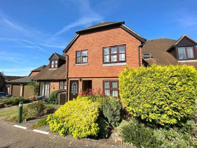 1 Bedroom Shared Living/roommate Wrotham Kent 99344840