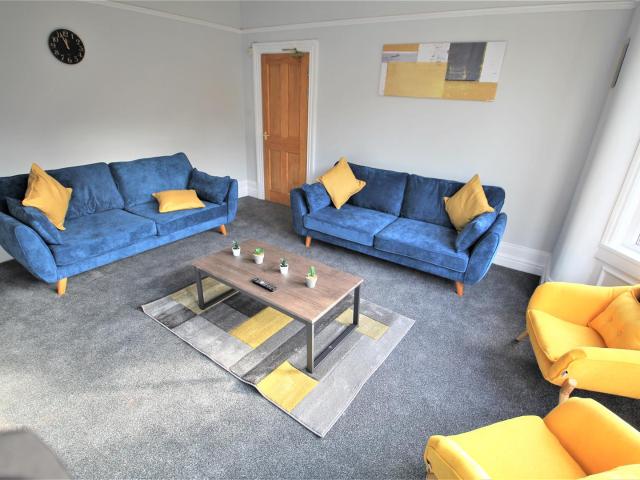 1 bedroom sharedaccommodation to rent
