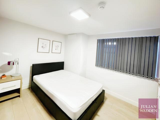 1 bedroom sharedaccommodation to rent
