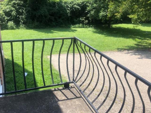 1 Bedroom spacious clean secure apartment