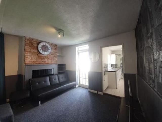1 Bedroom Student Home 66 St. Peters Place, City Centre