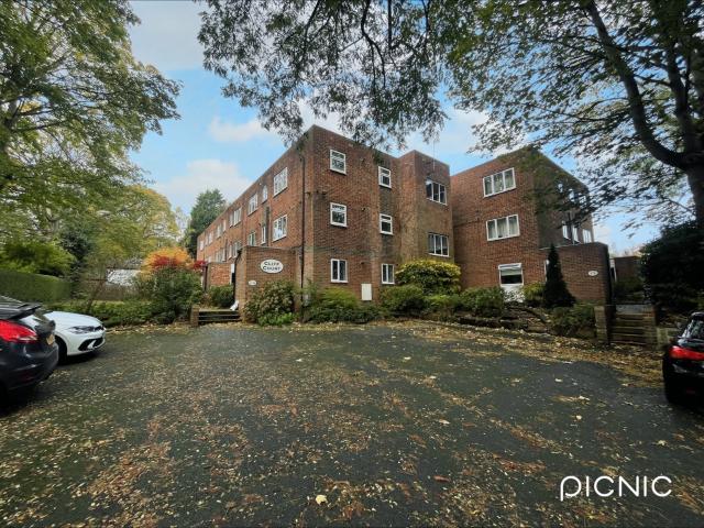 1 bedroom studio apartment to rent