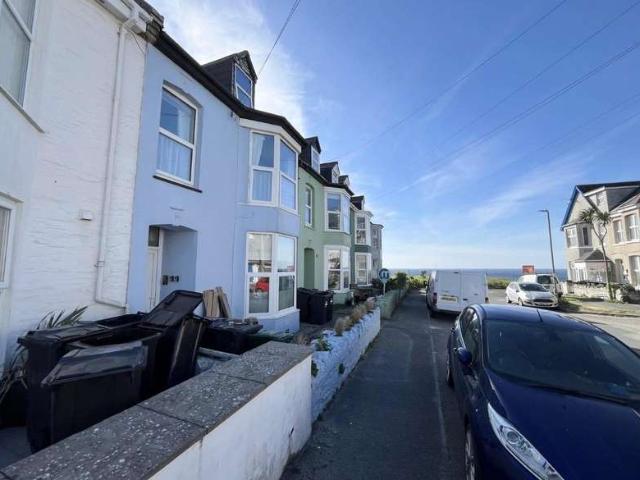 1 Bedroom Apartment Flat