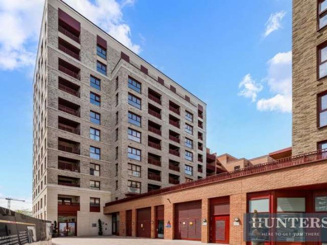 1 Bedroom Studio Flat