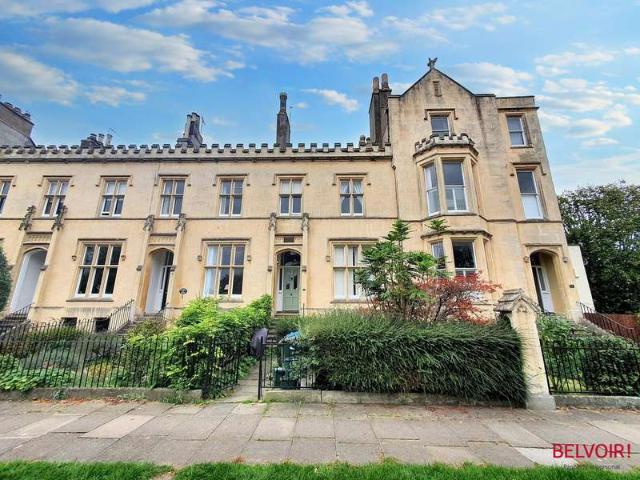 1 Bedroom Studio Flat