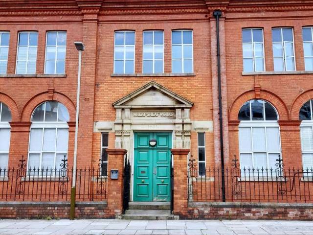 1 Bedroom Studio Flat