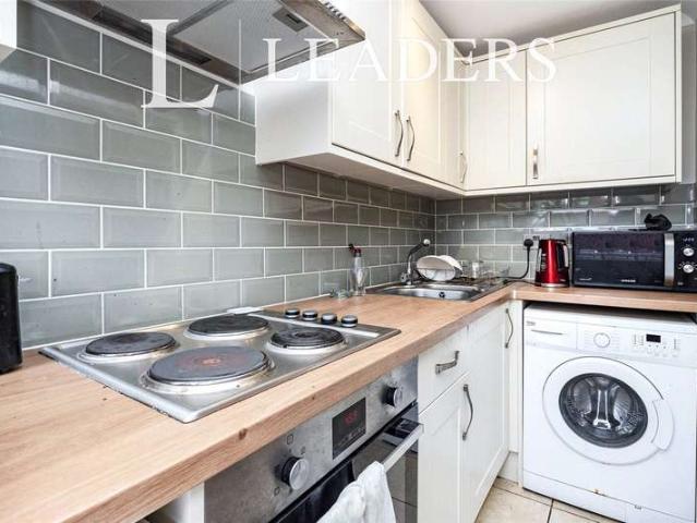 1 Bedroom Studio Flat