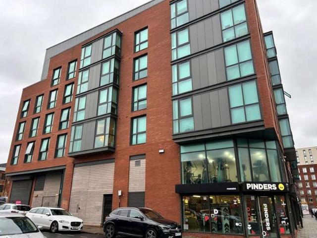 1 Bedroom Studio Flat