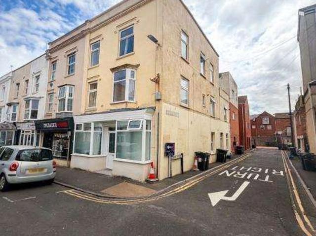 1 Bedroom Studio Flat