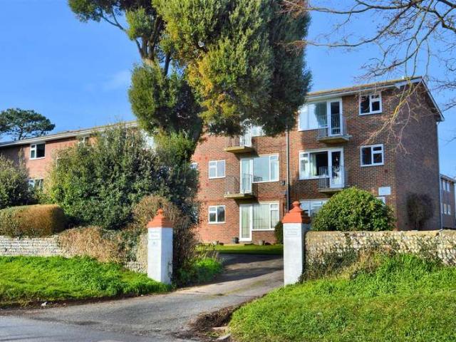 1 Bedroom Studio Flat