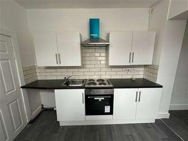 1 Bedroom Studio Flat