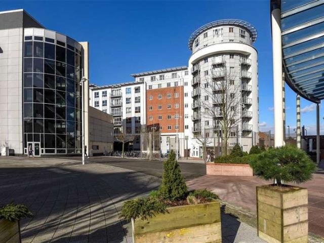 1 Bedroom Studio Flat