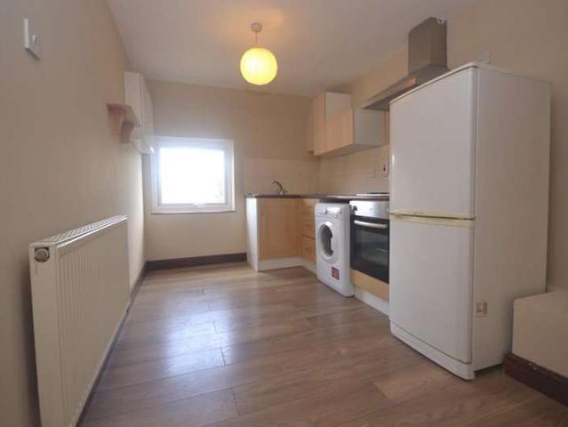 1 Bedroom Studio Flat