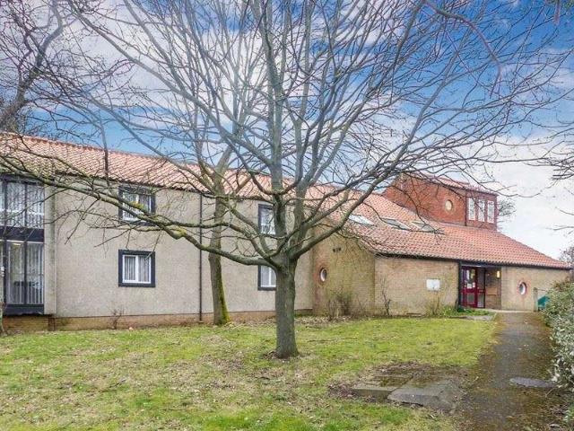1 Bedroom Studio Flat