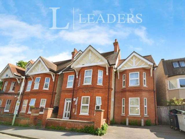 1 Bedroom Studio Flat