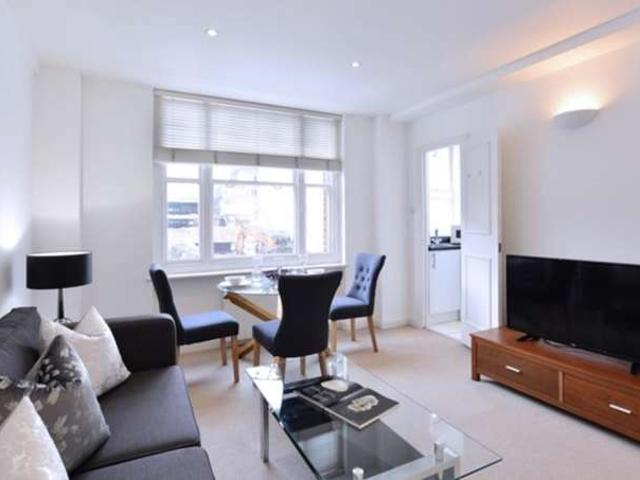 1 Bedroom Studio Flat