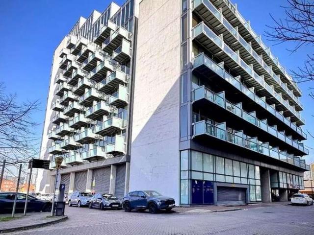 1 Bedroom Studio Flat