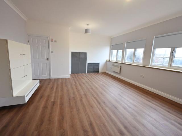 1 bedroom Studio for rent on Heaton Road, Heaton, Newcastle Upon Tyne, NE6 1SA £775.00 pcm from 10/08/2026