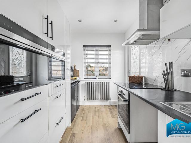 1 bedroom studio to rent