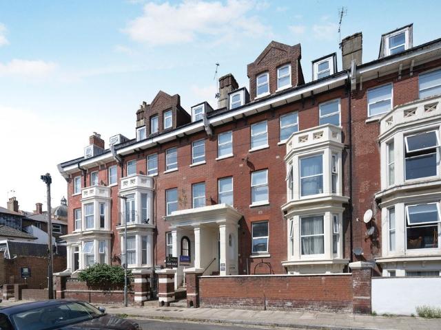 1 bedroom studio to rent Ashburton Road, Southsea, Hampshire, PO5