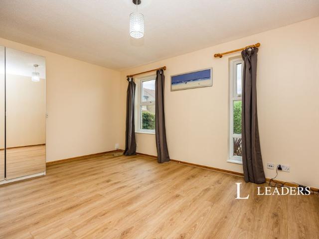 1 bedroom studio to rent Hodgson Gardens, Guildford, GU4