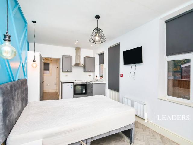 1 bedroom studio to rent Livingstone Road, Derby, Derbyshire, DE23