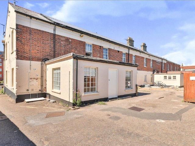 1 bedroom studio to rent St Stephens Road, Norwich, NR1