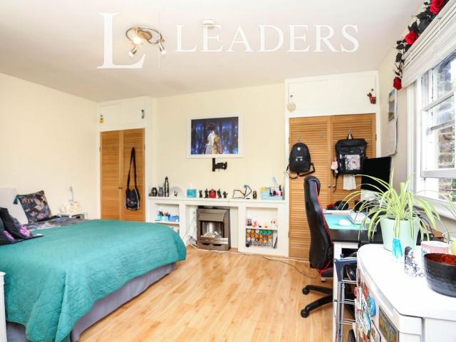1 bedroom studio to rent Waldram Park Road, London, SE23