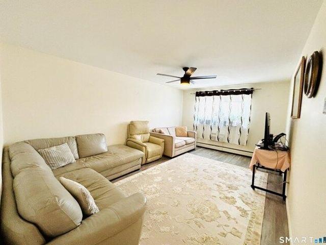 1 bedroom, Stratford CT 06615 105140112