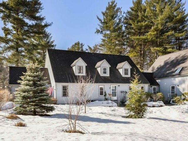 1 bedroom, Stratham NH 03885 LS101856522