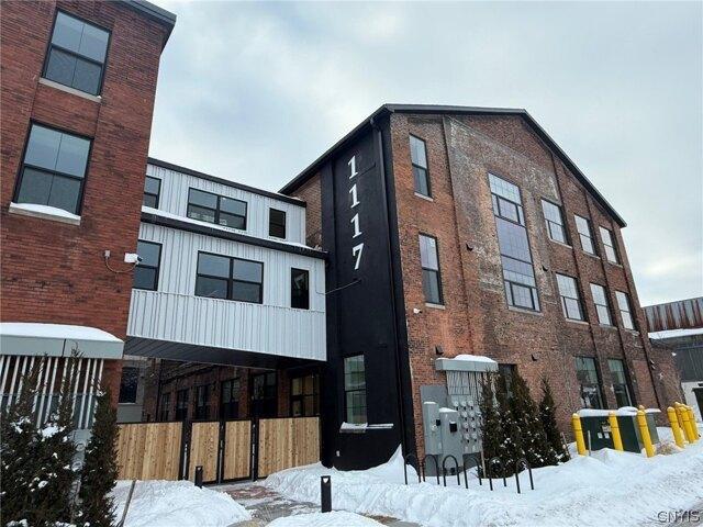 1 bedroom, Syracuse NY 13204 104898679
