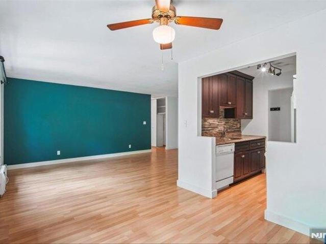 1 bedroom, Pompton Lakes NJ 07442 LS102801292
