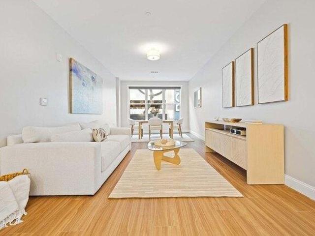 1 bedroom, Portsmouth NH 03801 105157940